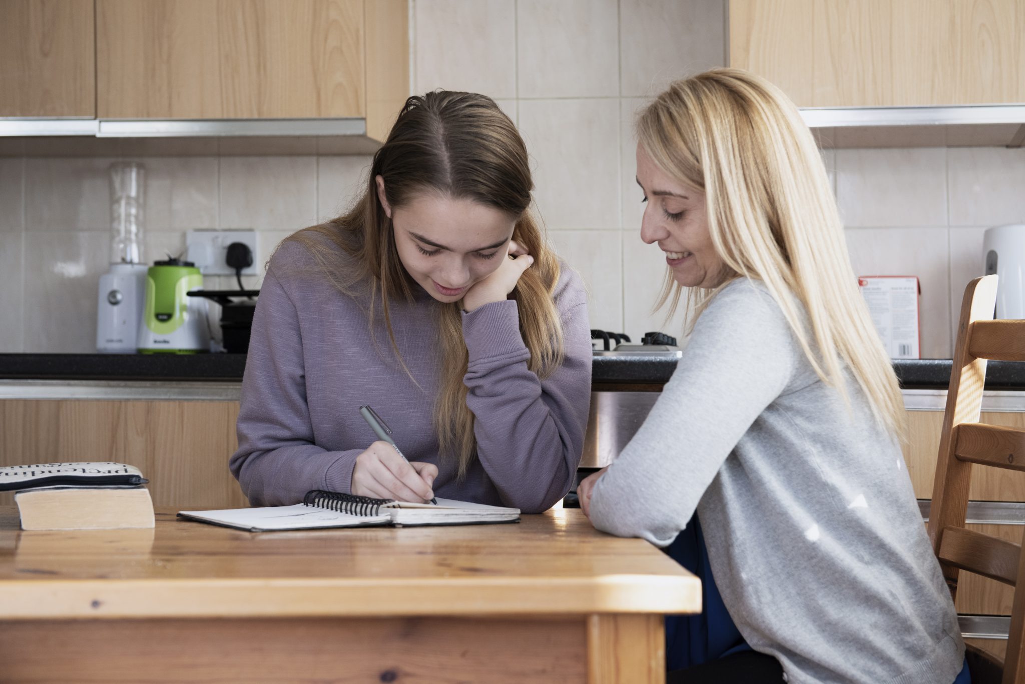 Solution 28: Emergency foster carers urgently needed